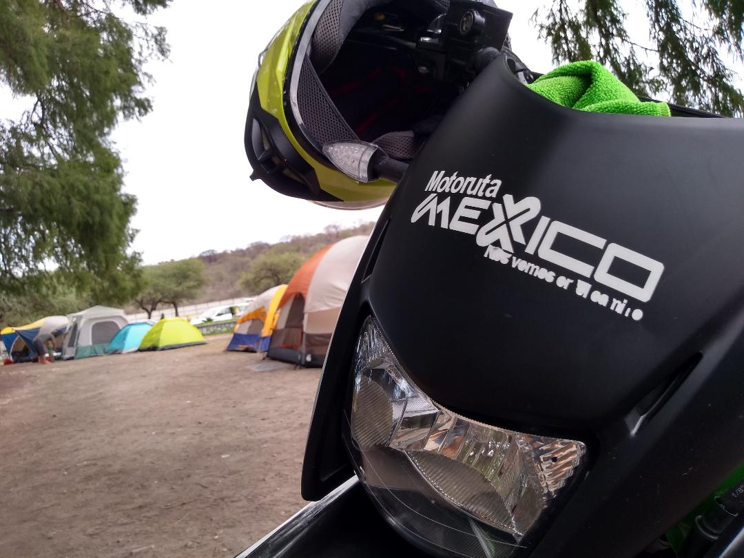 El que viaja desde más lejos llega primero a Los Ahuehuetes!!! – Moto ...